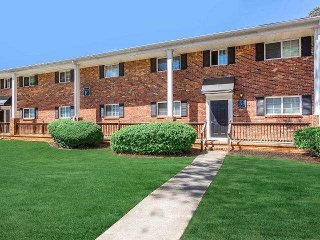 2 BR, 1 BA Apartment 195 Sycamore Drive Unit I67, Athens, GA 30606