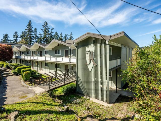 2 BR, 1 BA Apartment 19657 Front Street Northeast Unit 16, Poulsbo, WA 98370