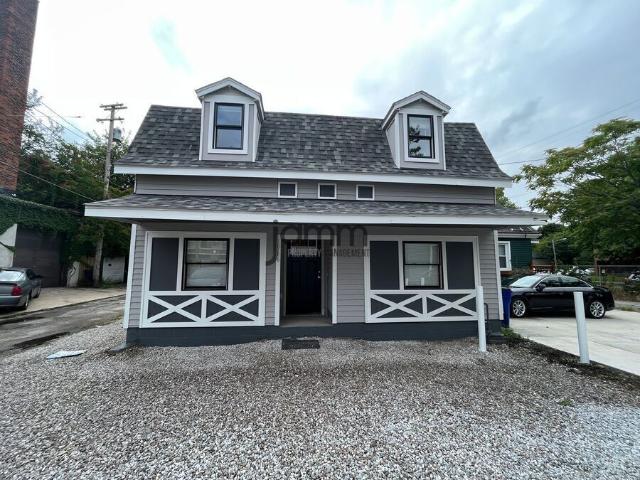2 BR, 1 BA Apartment 1966 Randall Rd 1966 Randall Rd Back House, Cleveland, OH 44113