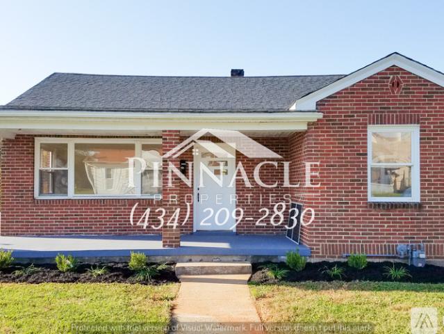 2 BR, 1 BA Apartment 103 Roberts Ave, Lynchburg, VA 24501