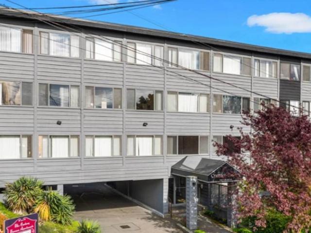 2 BR, 1 BA Apartment 1000 1st Avenue West Unit 503, Seattle, WA 98119