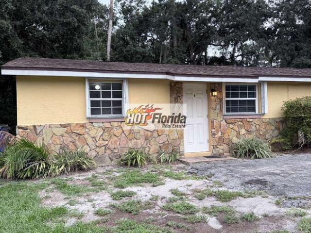 2 BR, 1 BA Apartment 1003 Wildflower St, Lake Placid, FL 33852