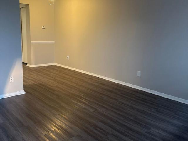 2 BR, 1 BA Apartment 1004 Fayette Dr Unit 1211, Fort Wayne, IN 46816