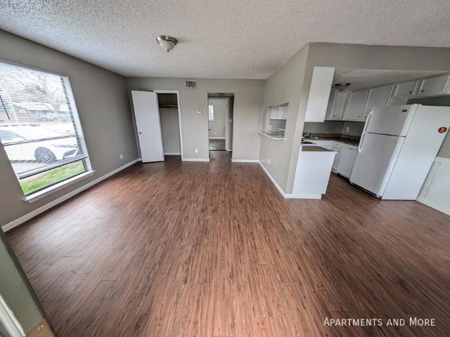 2 BR, 1 BA Apartment 1006 Faris, San Marcos, TX 78666