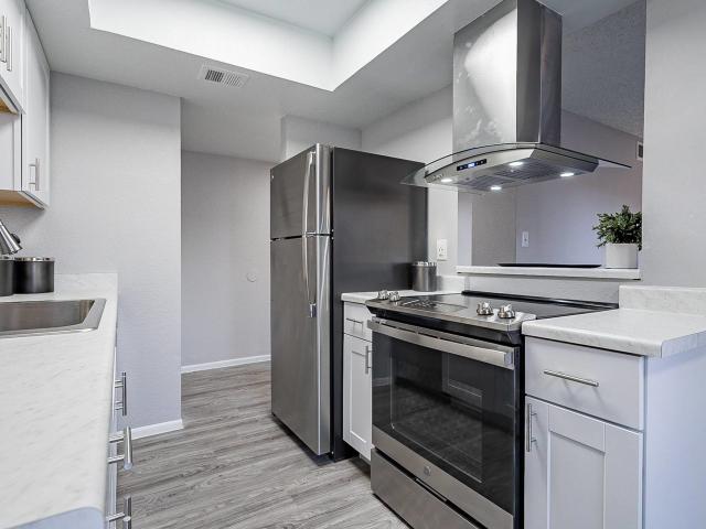 2 BR, 1 BA Apartment 1007 W 1st St Unit G103, Tempe, AZ 85281