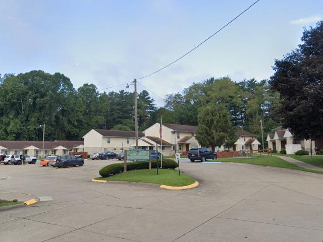 2 BR, 1 BA Apartment 1008 Hayden Place, Logan, OH 43138