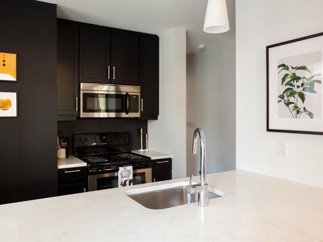 2 BR, 1 BA Apartment 100 West Armour Boulevard Unit 108 G, Kansas City, MO 64111