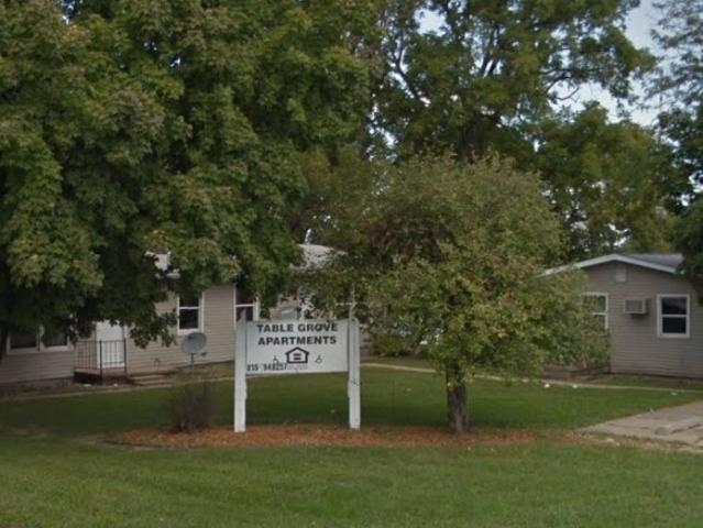 2 BR, 1 BA Apartment 100 E Liberty, Table Grove, IL 61482