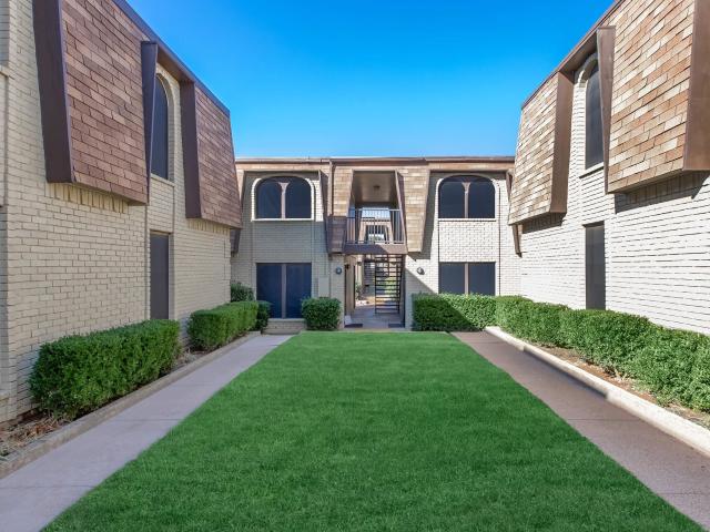 2 BR, 1 BA Apartment 100 Manchester Dr Unit 359, Euless, TX 76039