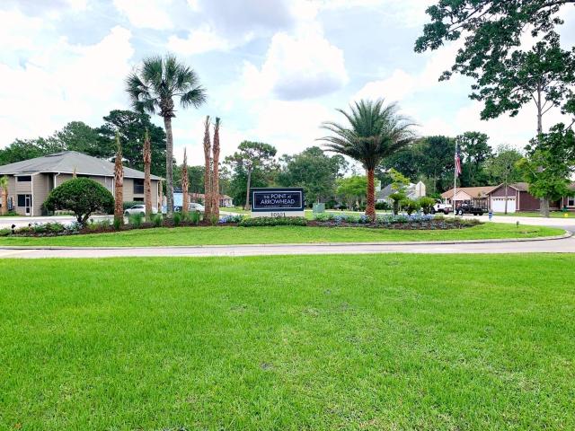 2 BR, 1 BA Apartment 10101 Arrowhead Drive Unit 01, Jacksonville, FL 32257