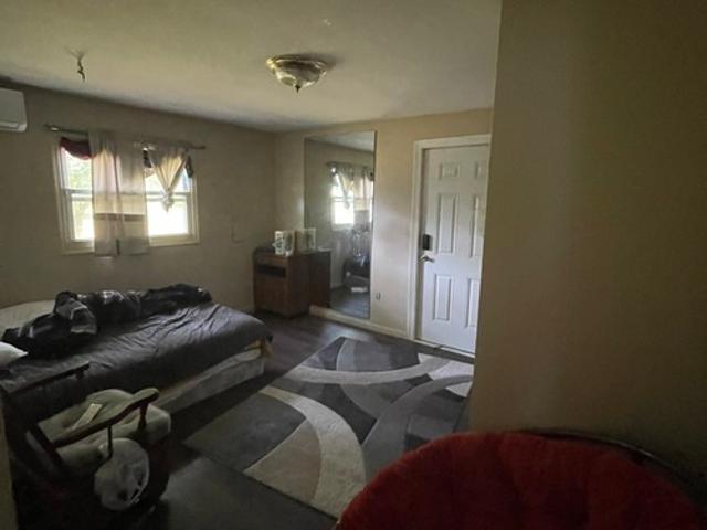 2 BR, 1 BA Apartment 10115 Friendship Road, Berlin, MD 21811