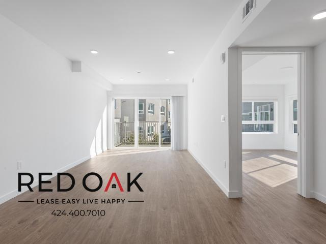 2 BR, 1 BA Apartment 1011 1013 Everett St, Los Angeles, CA 90026