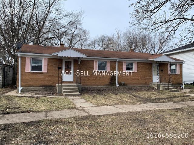 2 BR, 1 BA Apartment 1013 Powers NW, Grand Rapids, MI 49504