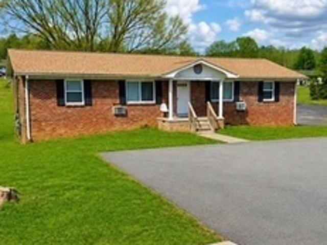 2 BR, 1 BA Apartment 1013 W Parkway Ave, Unit 1, Knoxville, TN 37912