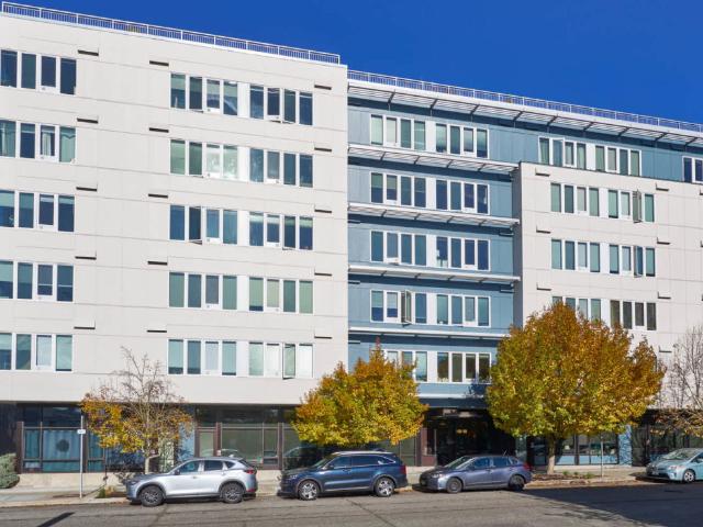 2 BR, 1 BA Apartment 1020 Northeast 63rd Street Unit 512, Seattle, WA 98115