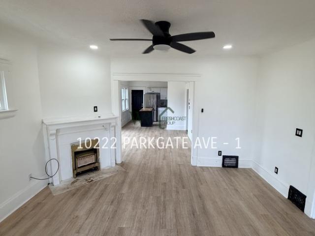 2 BR, 1 BA Apartment 10222 PARKGATE AVE, Cleveland, OH 44108