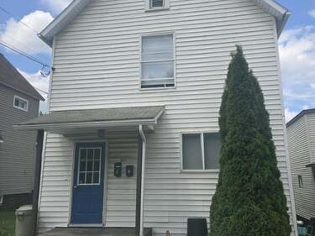 2 BR, 1 BA Apartment 1023 Brusselles St, Unit 2, Saint Marys, PA 15857