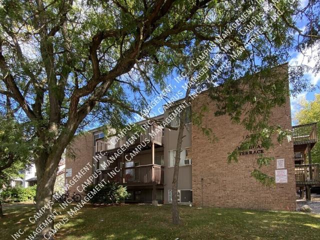 2 BR, 1 BA Apartment 1025 Packard St, Ann Arbor, MI 48104