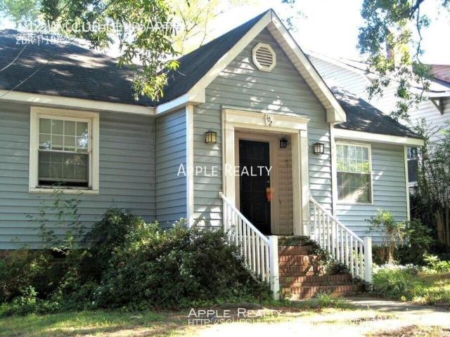 2 BR, 1 BA Apartment 102 W Club Blvd Apt B, Durham, NC 27704