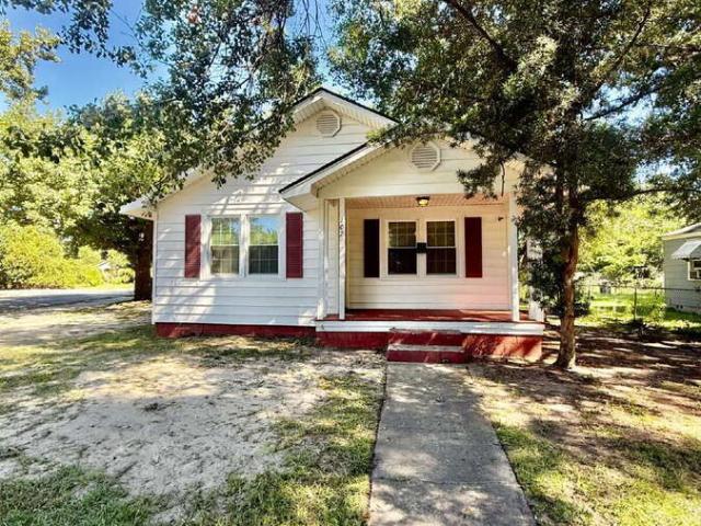 2 BR, 1 BA Apartment 102 Lawton Avenue, Savannah, GA 31404