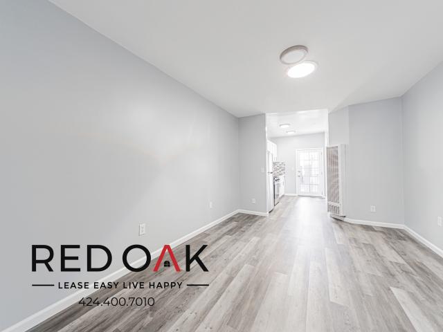 2 BR, 1 BA Apartment 1032 1036 S Normandie Ave, Los Angeles, CA 90006