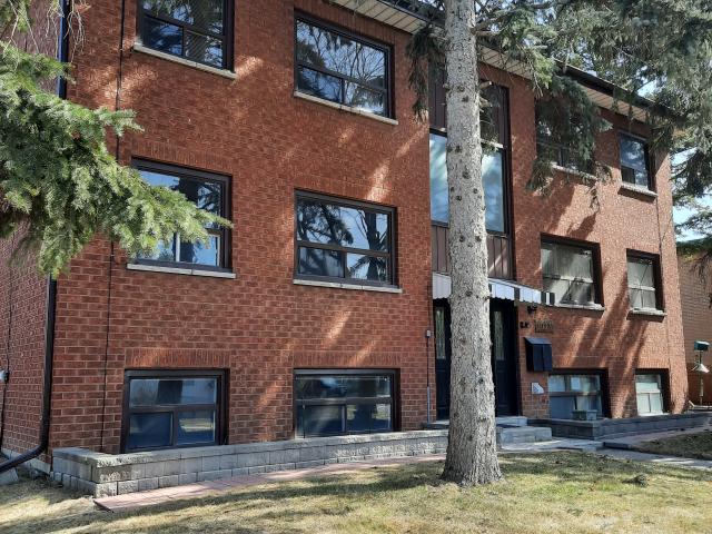 2 BR, 1 BA Apartment 1033 Ravine Road, Oshawa, ON L1H 4C9