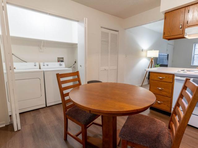 2 BR, 1 BA Apartment 1039 Paz Drive North Unit 079, Greenwood, IN 46142