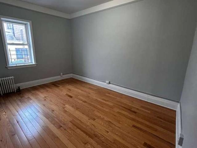 2 BR, 1 BA Apartment 107 Elm St, Yonkers, NY 10701