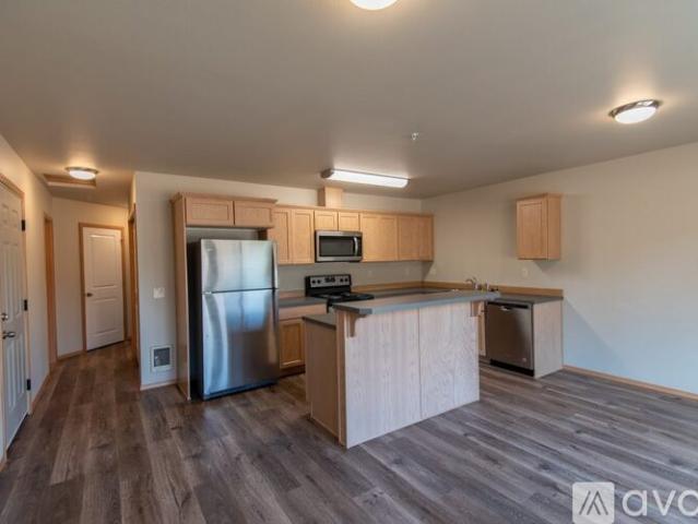2 BR, 1 BA Apartment 107 Evergreen Drive, Unit 210, Cashmere, WA 98815