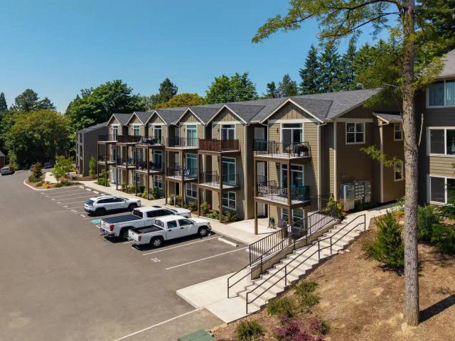 2 BR, 1 BA Apartment 10480 SW Eastridge St Unit 003, Portland, OR 97225