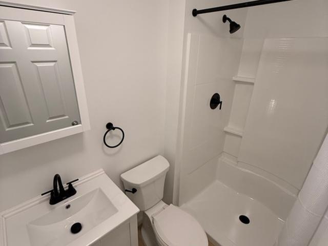 2 BR, 1 BA Apartment 1048 Asbury Avenue, Unit 2, Ocean City, NJ 08226
