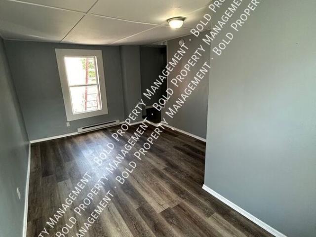 2 BR, 1 BA Apartment 1053 Culvert St Reading, PA 19601