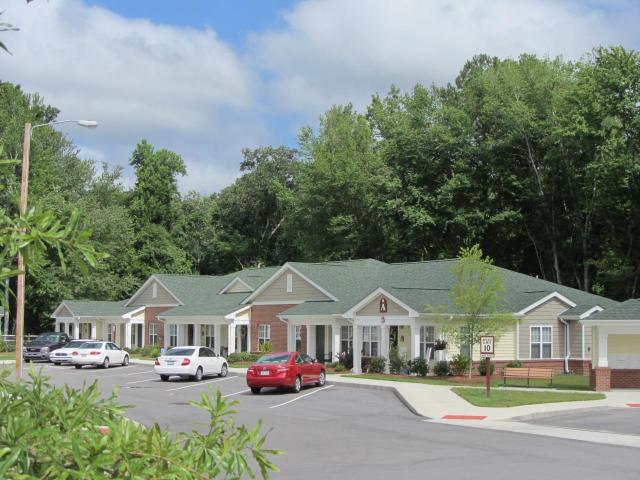 2 BR, 1 BA Apartment 105 Medley Lane Unit E5, Lumberton, NC 28358