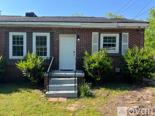 2 BR, 1 BA Apartment 106 Dukeland Dr, Unit 106, Greenville, SC 29617