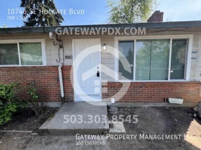 2 BR, 1 BA Apartment 10746 SE Holgate Blvd, Portland, OR 97266