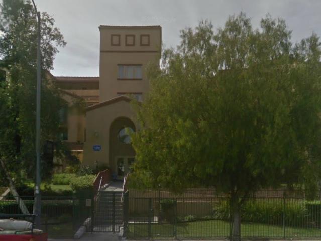 2 BR, 1 BA Apartment 10803 Avalon Blvd, Los Angeles, CA 90061