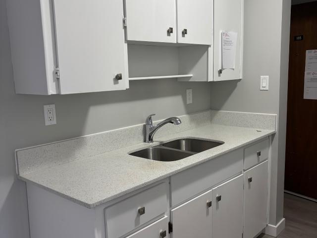 2 BR, 1 BA Apartment 10815 116 Street Northwest 105, Edmonton, AB T5H 3M4