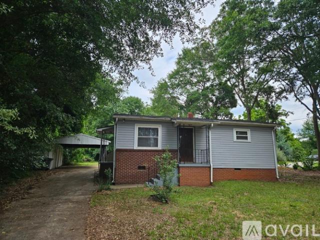 2 BR, 1 BA Apartment 108 Hillandale Rd, Greenville, SC 29609