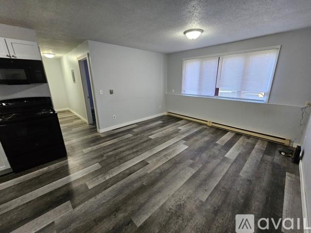 2 BR, 1 BA Apartment 1097 Oakview Dr, Unit 10, Saint Charles, MN 55972