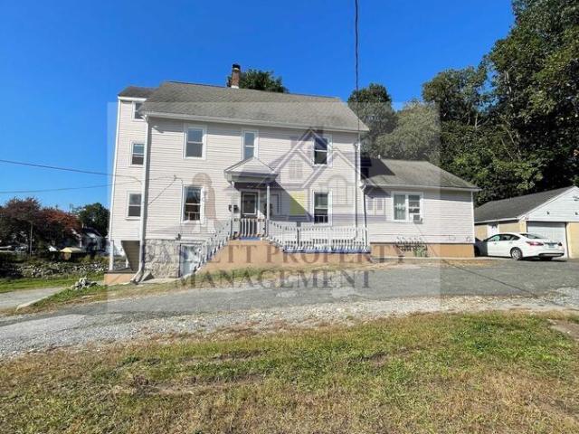 2 BR, 1 BA Apartment 109 East Albert Street 1W, Torrington, CT 06790