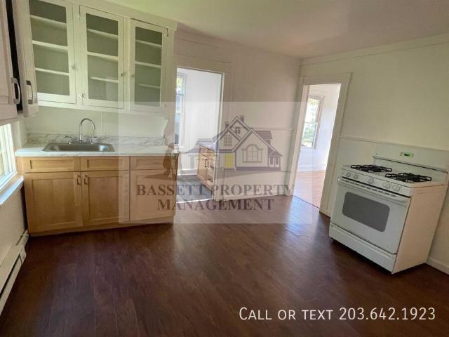 2 BR, 1 BA Apartment 109 East Albert Street 2nd Fl, Torrington, CT 06790