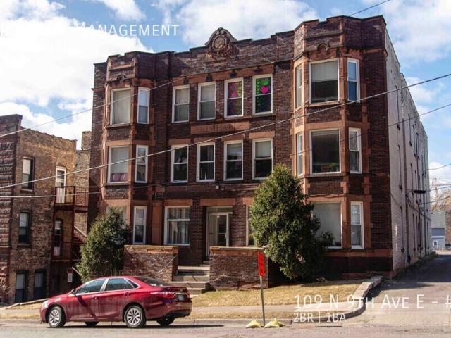 2 BR, 1 BA Apartment 109 N 9th Ave E, Duluth, MN 55806