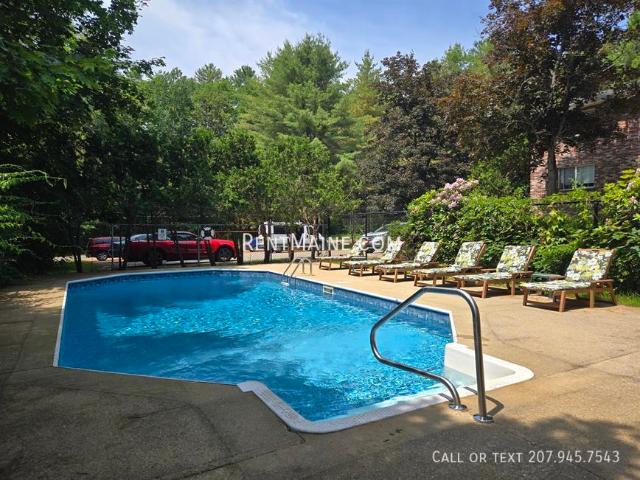 2 BR, 1 BA Apartment 10 Tall Pines Dr. Apt Lewiston, ME 04240