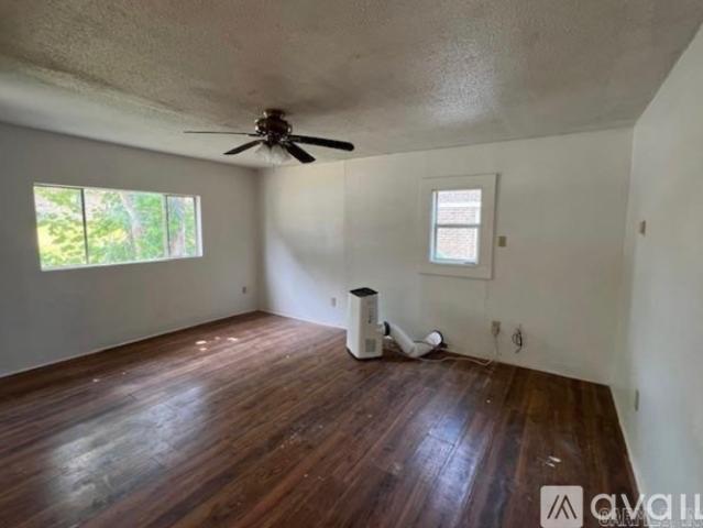 2 BR, 1 BA Apartment 10 Theresa Dr, North Little Rock, AR 72118