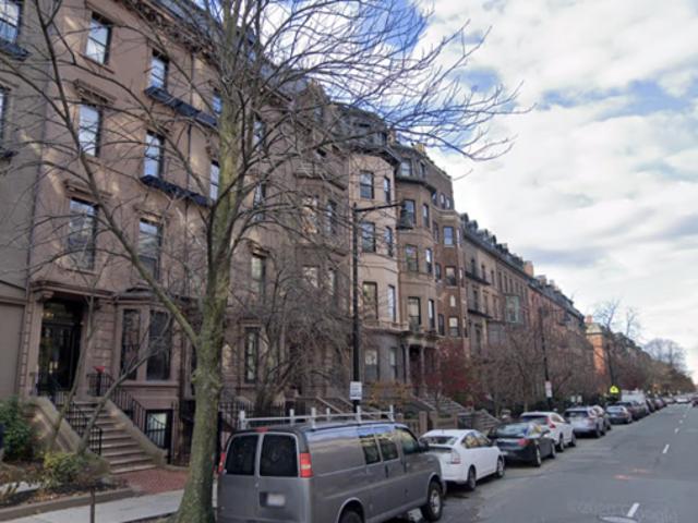 2 BR, 1 BA Apartment 113 Beacon St, Unit 5F, Boston, MA 02116