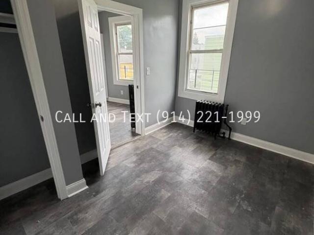 2 BR, 1 BA Apartment 113 Oliver Ave, Yonkers, 3r, Yonkers, NY 10701
