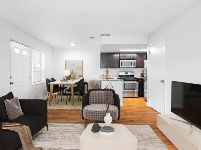 2 BR, 1 BA Apartment 1101 NW 39th Ave St Unit 92, Gainesville, FL 32609