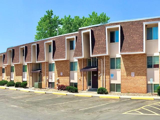 2 BR, 1 BA Apartment 11051 W 63rd Place, Arvada, CO 80004
