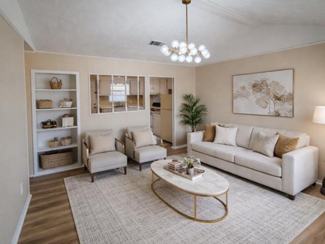 2 BR, 1 BA Apartment 1105 6th St, Meridian, MS 39301