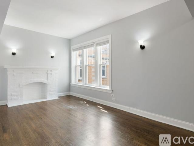 2 BR, 1 BA Apartment 1106 W Glenlake Ave, Unit 3, Chicago, IL 60660